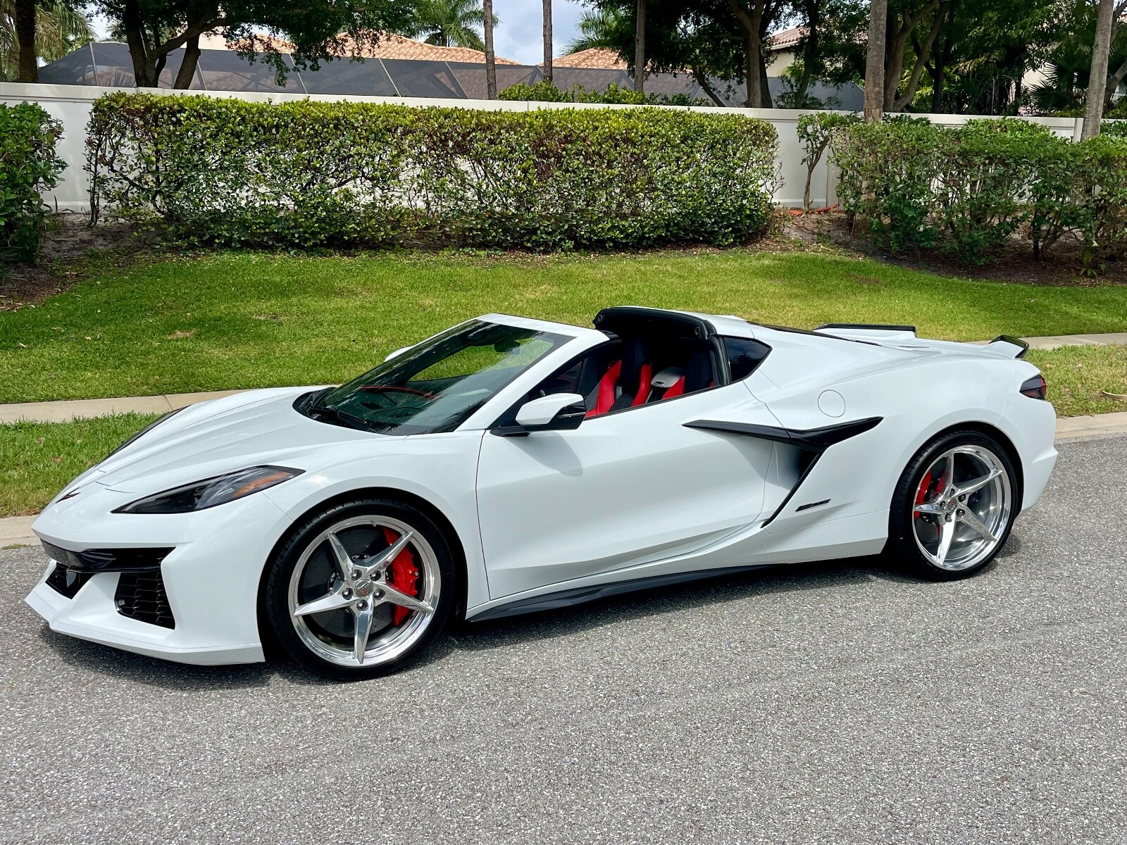 2024 Chevy Corvette Eray Same Body Style As 2024 2023 Z06 E-ray - Used ...