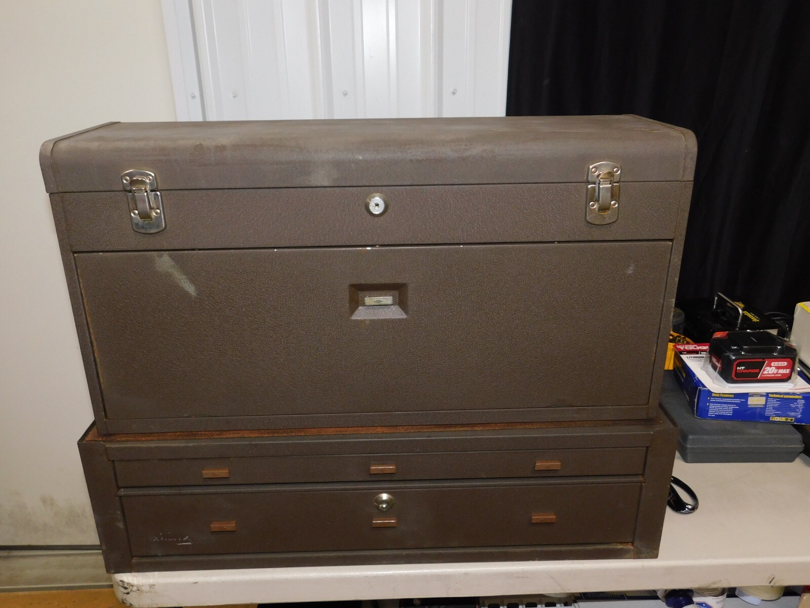 KENNEDY 526 DRAWER MACHINIST TOOL BOX CHEST- MC28 KENNEDY 526 DRAWER MACHINIST TOOL BOX CHEST- MC28