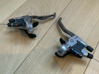 Shifters - Shimano Stx Rc - Nelo's Cycles
