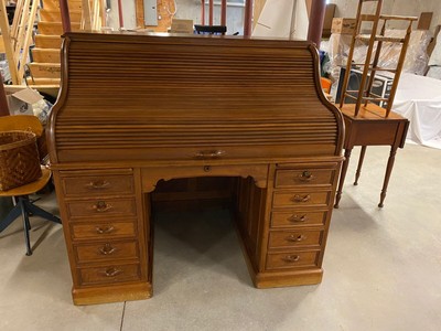 1900-1950 - Bankers Desk - Vatican