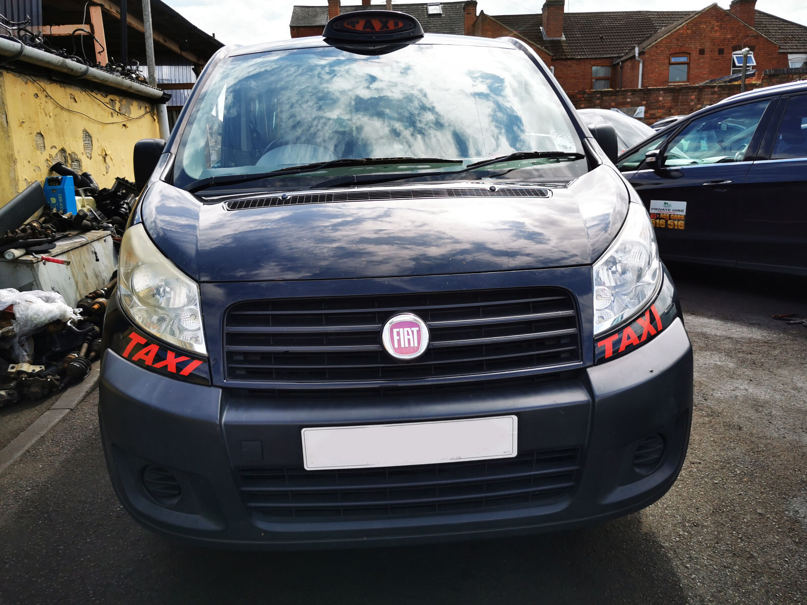 Fiat scudo breaking for spares store