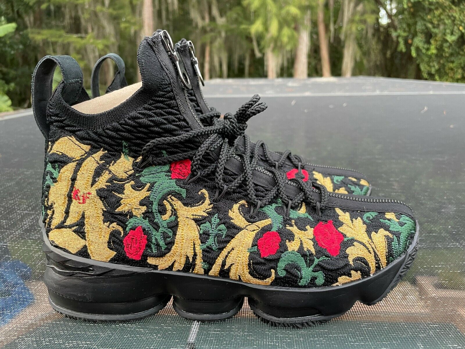 New Nike LeBron 15 Performance Kith Closing Ceremony Size New Nike LeBron 15 Performance Kith Closing Ceremony Size