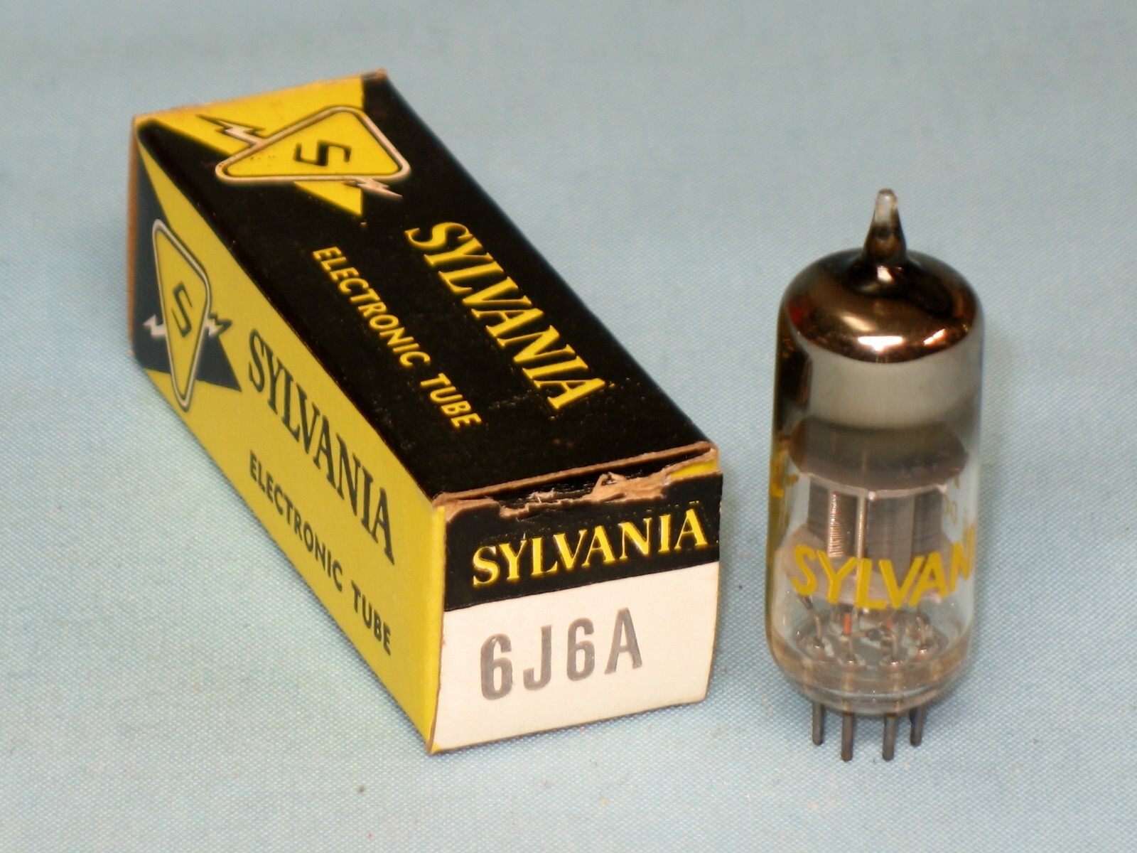 VACUUM TUBE ~ 6J6A ~ SYLVANIA ~ NOS ~ 6J6AのeBay公認海外通販｜セカイモン