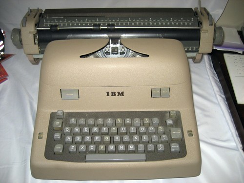 1950 IBM Model B on the Typewriter Database