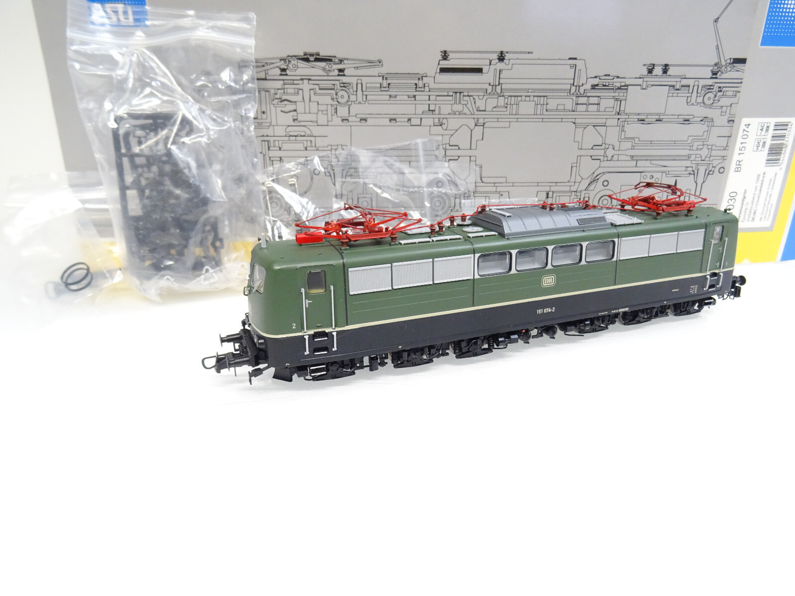 ESU H0 31030 E-Lok BR 151 074-2 der DB Digital Sound Top in OVP LC845のeBay公認海外通販｜セカイモン