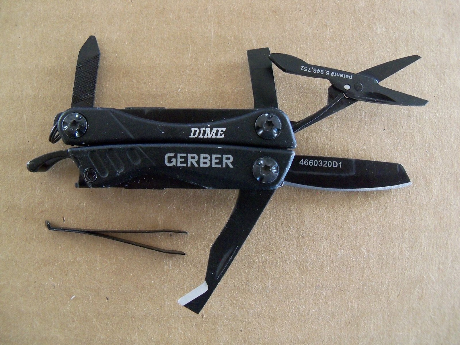 Gerber Dime Multi-Tool - Black -Tools Pliers Scissors Bottle Opener Tw | Pricetronic