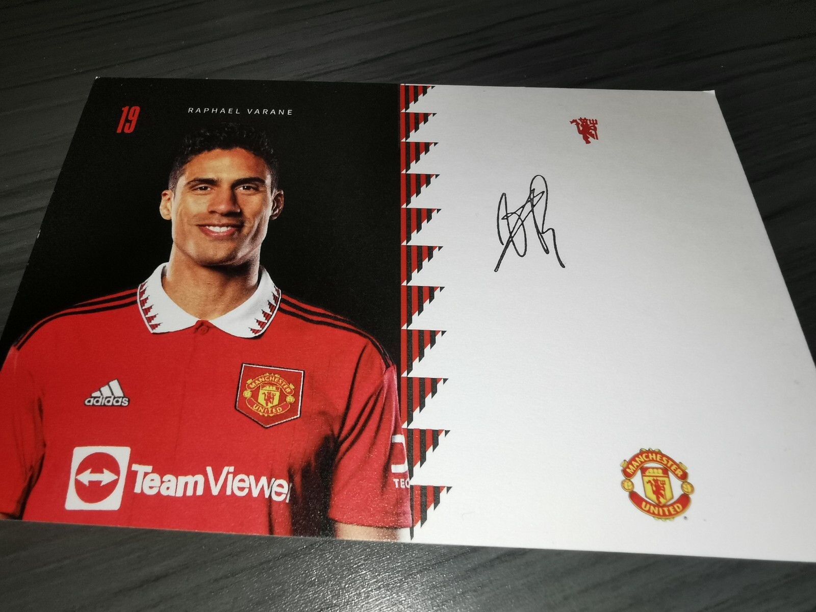 Raphael Varane Unsigned Manchester United autograph card | eBay Raphael Varane Unsigned Manchester United autograph card | eBay