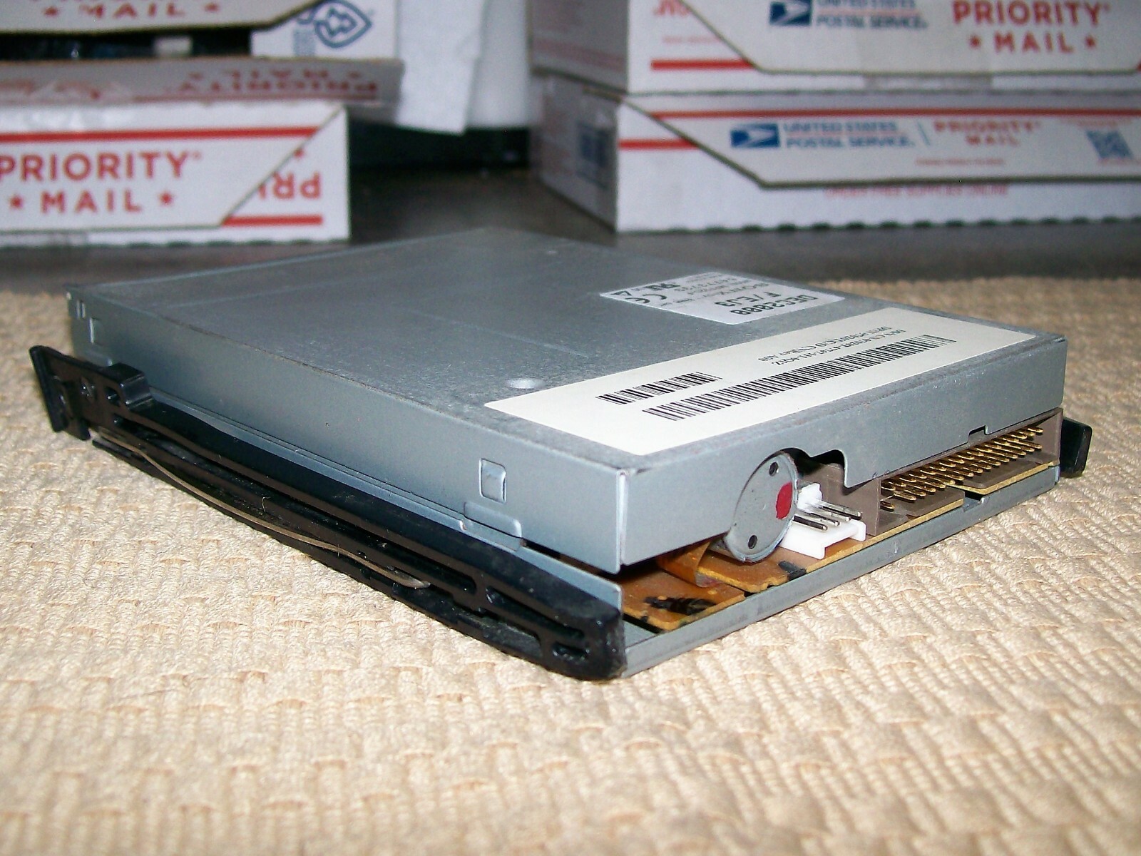 SONY 3.5” Floppy Disk Drive 1.44MB Model: MPF920-F | Pricetronic