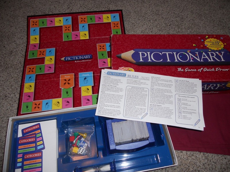 Pictionary: 15th Anniversary (2000) Board Game – Board Game Guys