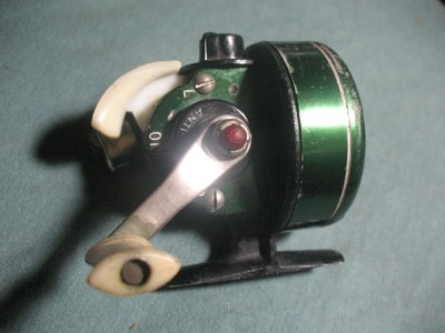 Spincasting - Johnson Century Reel