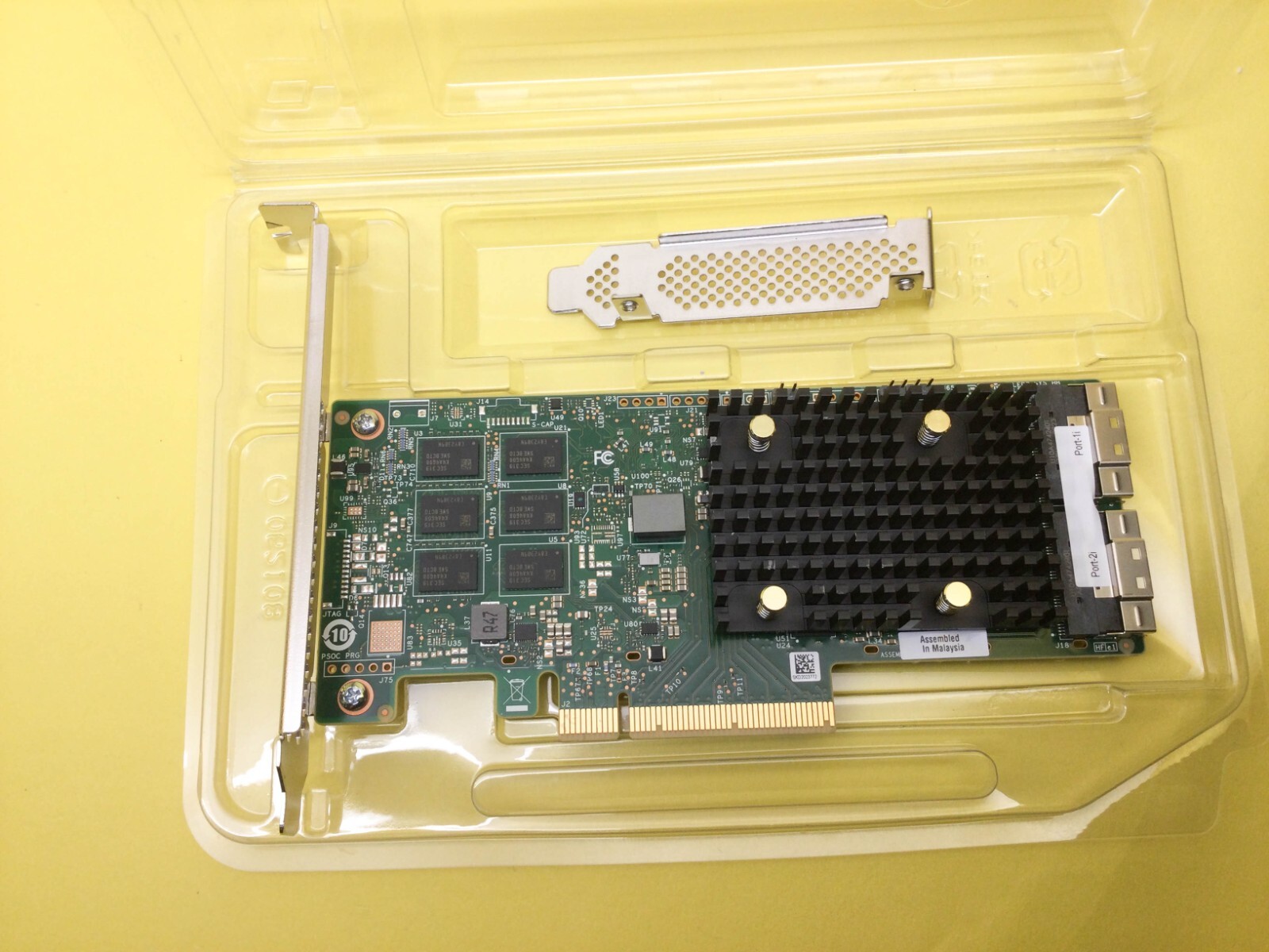 P47785-B21 HPE MR216i‑p Gen11 SPDM Storage Controller P47953 P47785-B21 HPE MR216i‑p Gen11 SPDM Storage Controller P47953