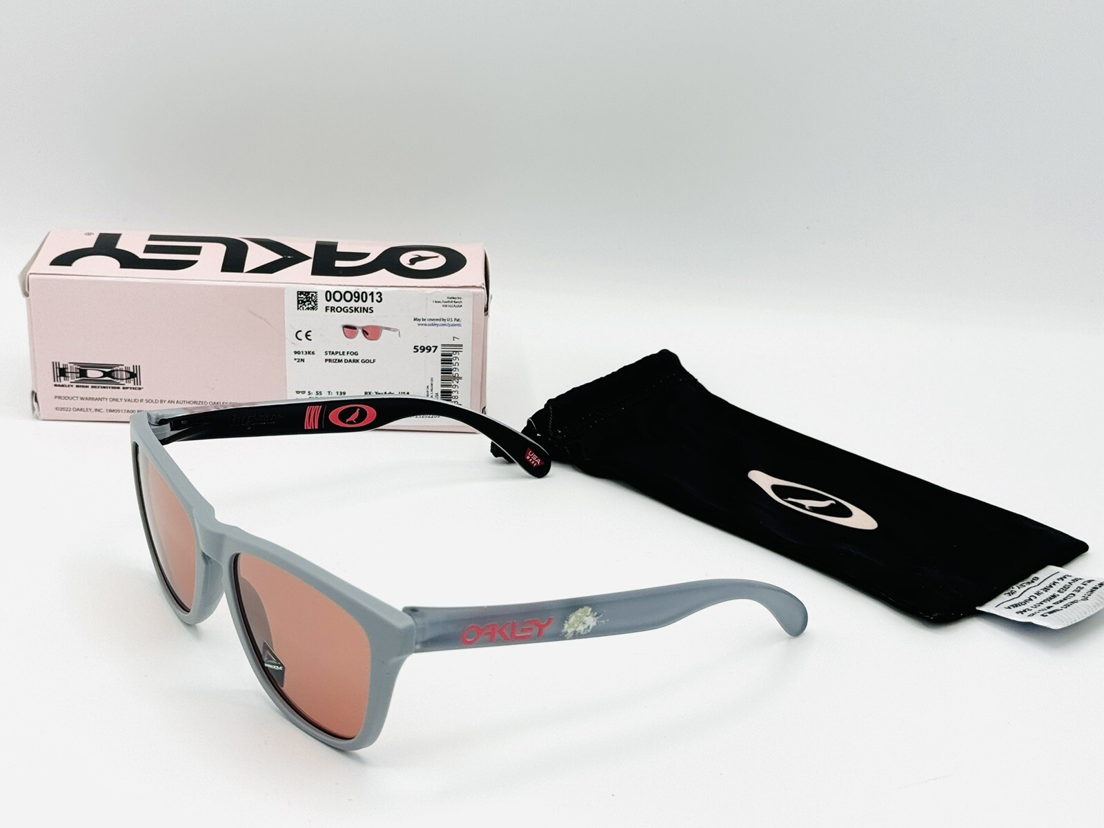 NEW OAKLEY FROGSKINS STAPLE SUNGLASSES- STAPLE FOG -PIZM NEW OAKLEY FROGSKINS STAPLE SUNGLASSES- STAPLE FOG -PIZM