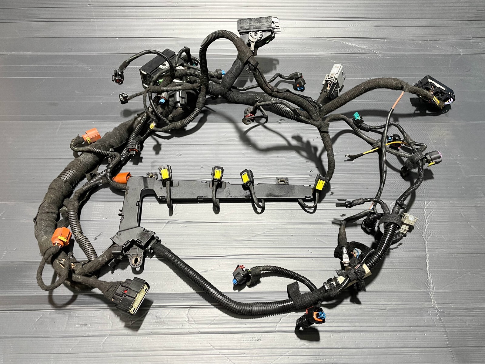 VAUXHALL ASTRA J MK6 GENUINE 1.7 CDTI ENGINE WIRING LOOM VAUXHALL ASTRA J MK6 GENUINE 1.7 CDTI ENGINE WIRING LOOM