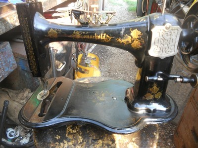 Sewing Machines - Fiddle Base Sewing Machine