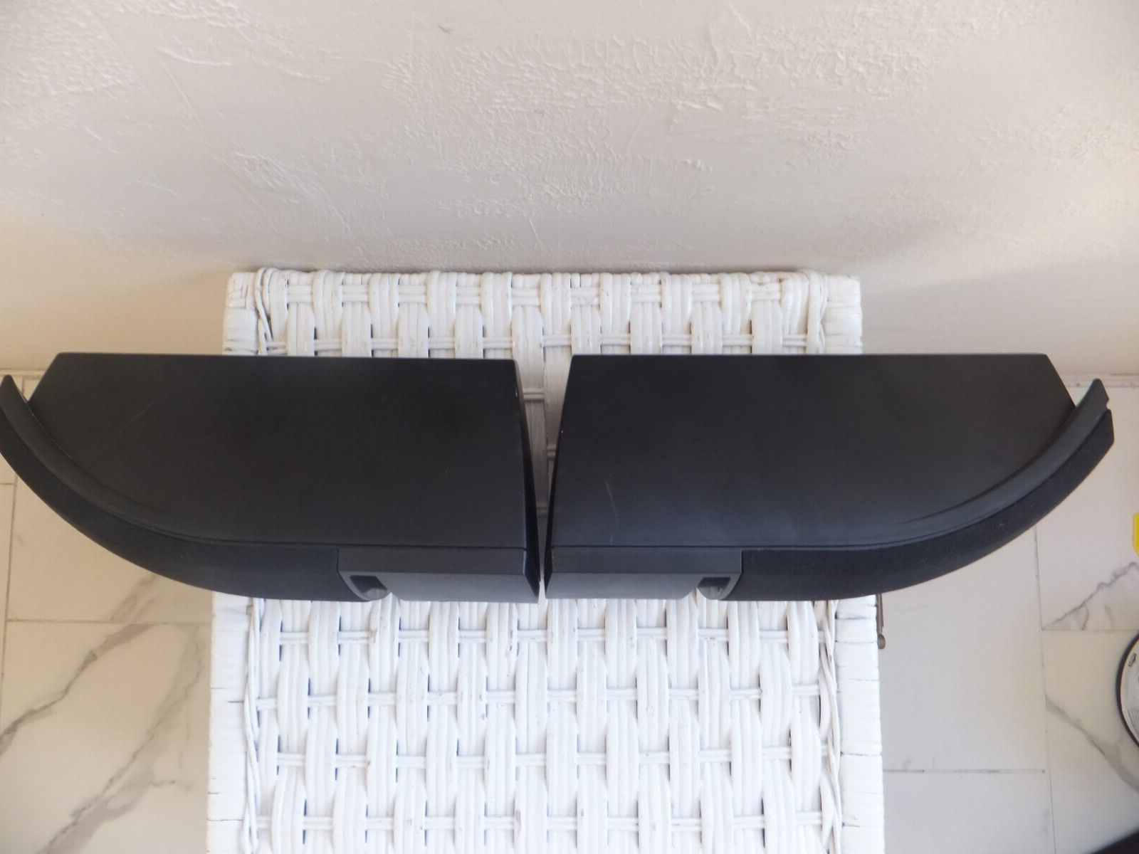 Home Theater | Bose 161 Speaker System Wall Book Shelf Sound