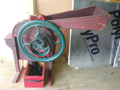 Primitives - Corn Sheller