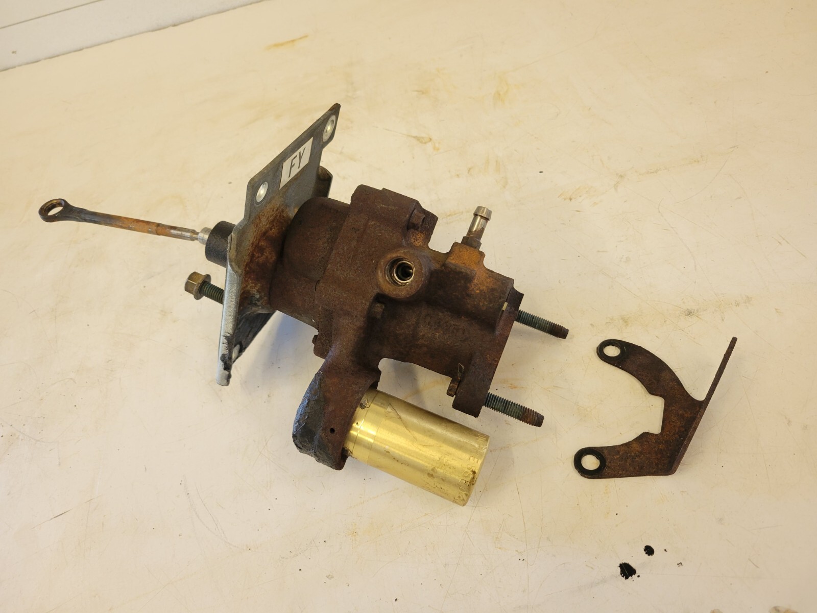 HYDROBOOST BRAKE BOOSTER CHEVY GMC TRUCK 73-87 C30