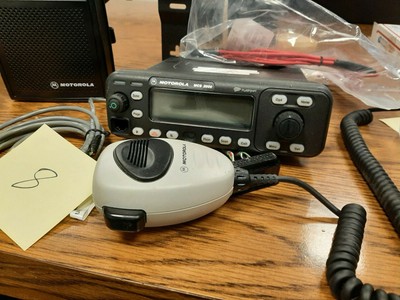 Two-Way Radios - Motorola Mcs2000 Model Ii