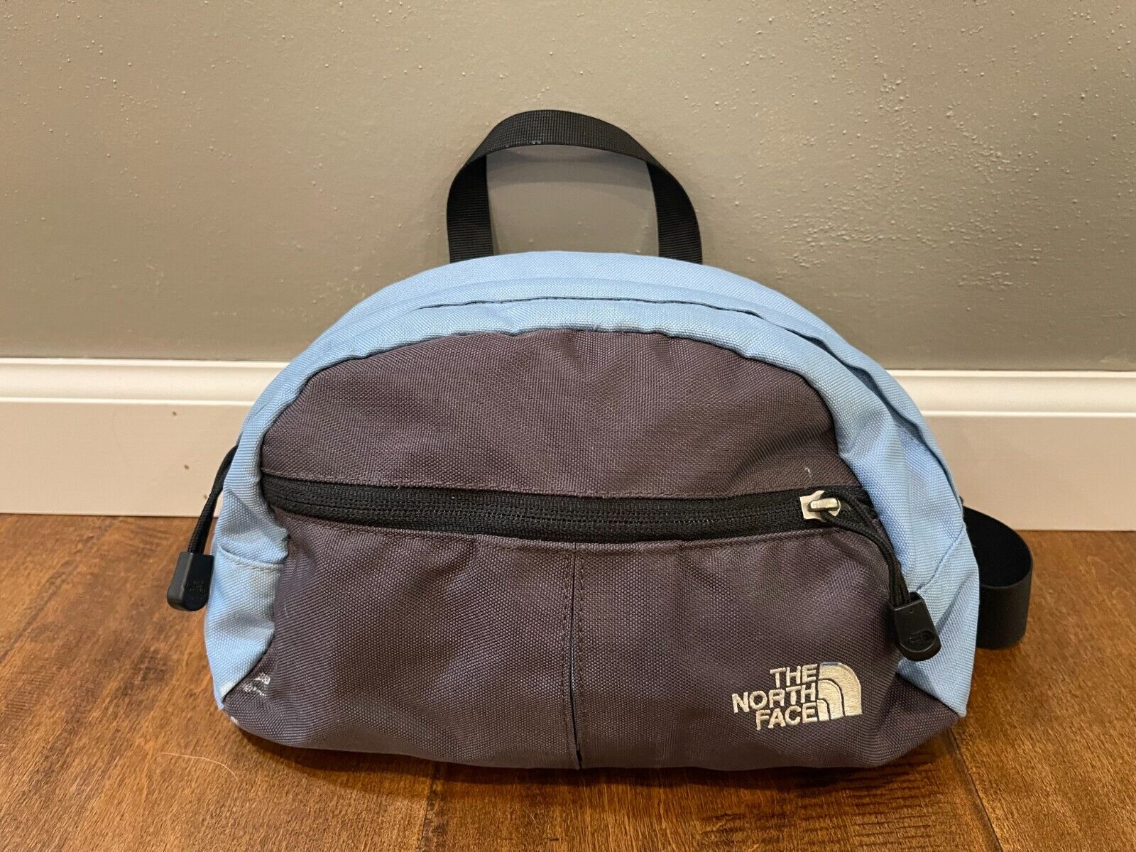 The North Face Roo II Hiker Lumbar Waist Fanny Pack Day Bag The North Face Roo II Hiker Lumbar Waist Fanny Pack Day Bag