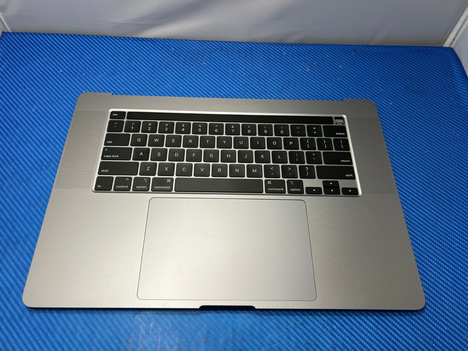 MacBook Pro A2141 2019 MVVJ2LL/A 16 MacBook Pro A2141 2019 MVVJ2LL/A 16