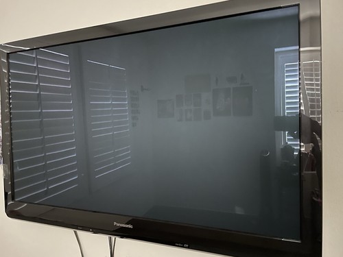 Panasonic Viera TC-P42ST30 42 Panasonic Viera TC-P42ST30 42