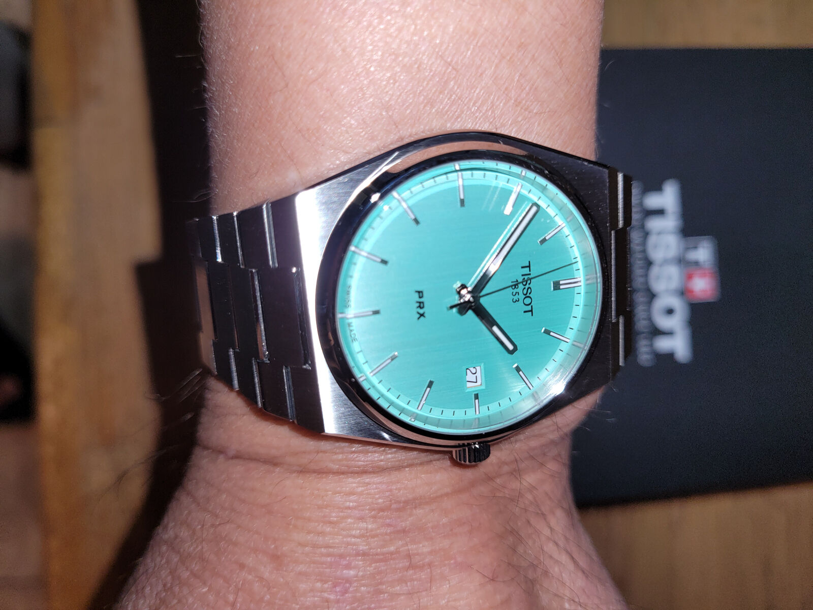 New Tissot PRX Quartz Light Green Dial Steel Men's Watch New Tissot PRX Quartz Light Green Dial Steel Men's Watch