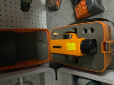 Automatic Levels - Topcon Level