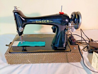 Sewing Machines - Antique Singer Model 66