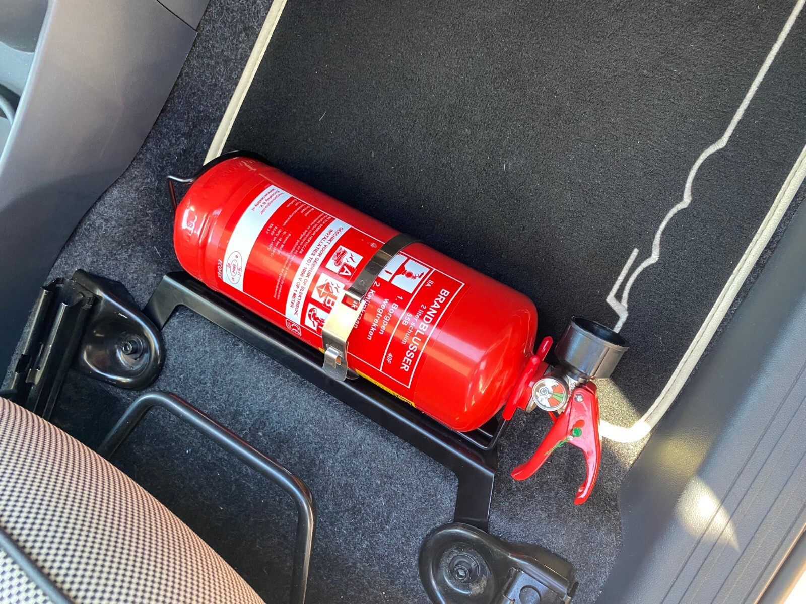 Fire Extinguisher Bracket Holder Mount for Fiat 500 Keep Your Car Safe eBay