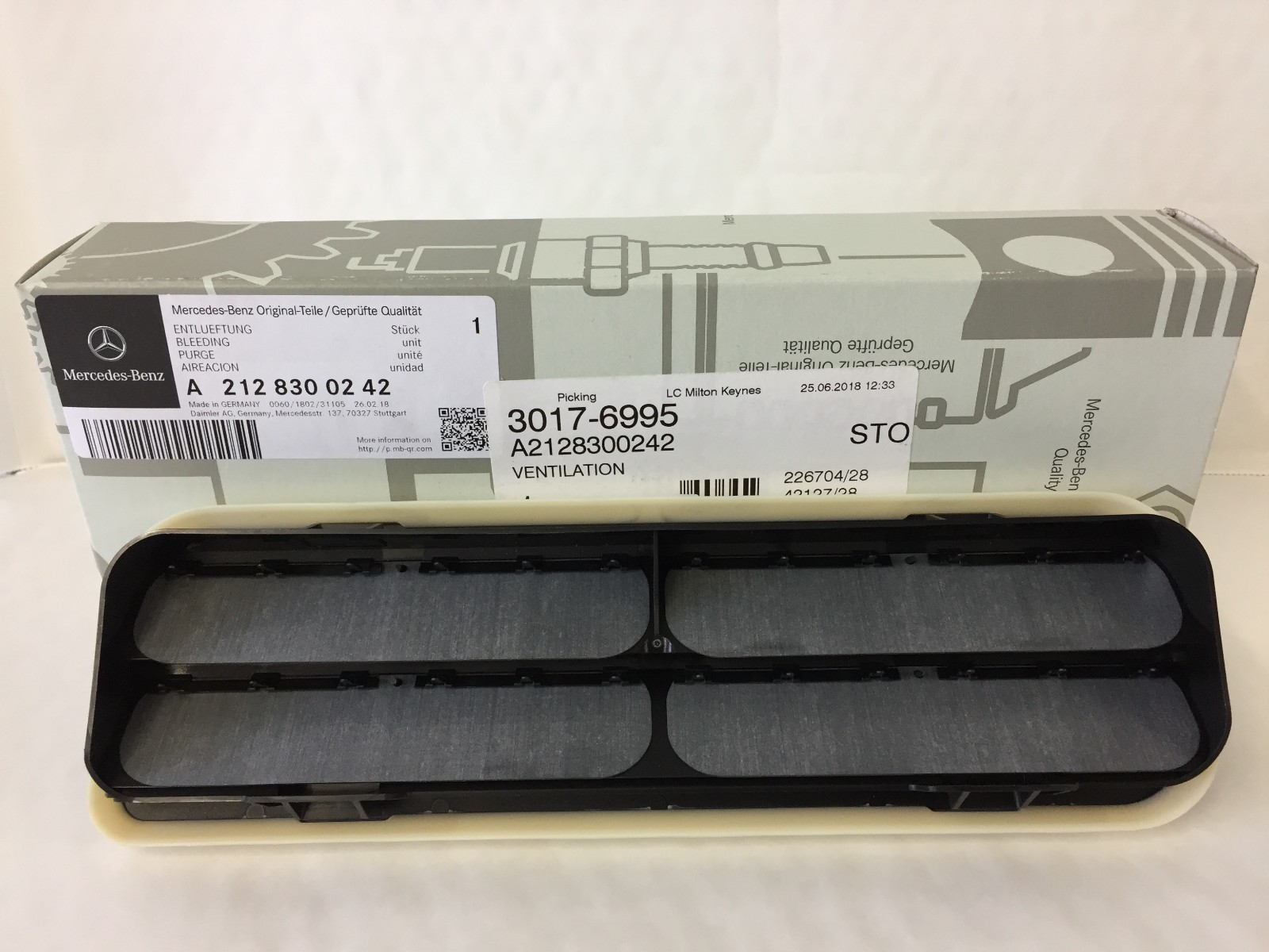 Genuine Mercedes-Benz W212 E-Class W204 C-Class REAR Air Vent Flap ...