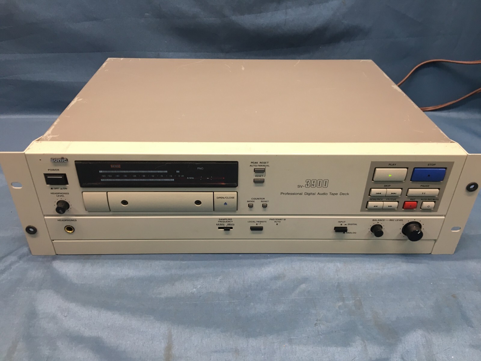 Panasonic SV-3900 DAT Digital Audio Cassette Tape Deck W/Rack Mount 3000 HoursのeBay公認海外通販｜セカイモン