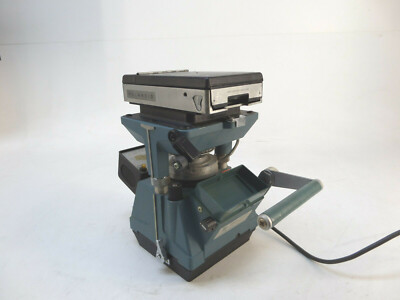 Oscilloscopes - Tektronix Oscilloscope Camera