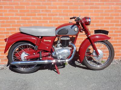 1958 James Commodore 250cc - Barn Find Bikes
