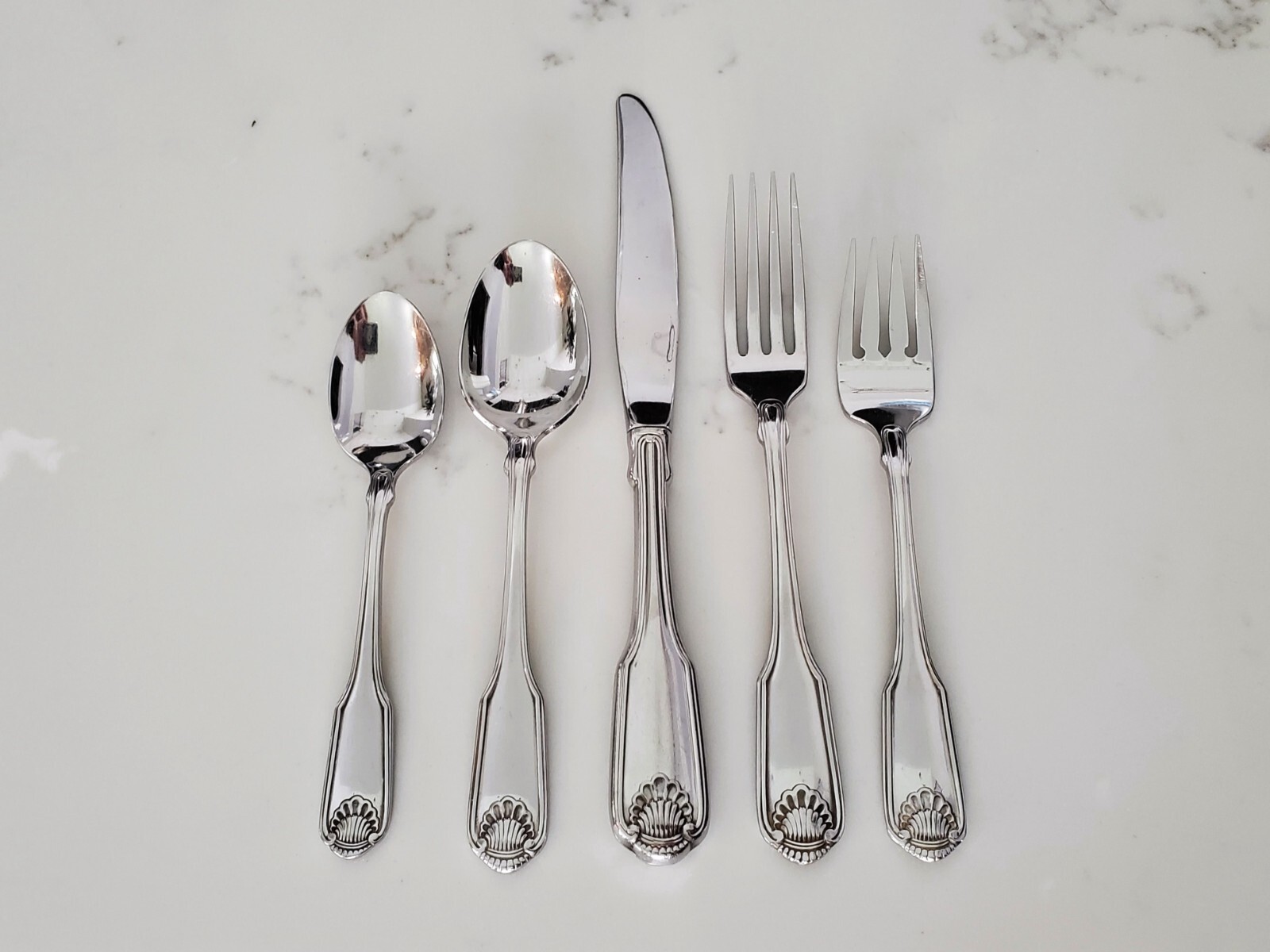 Oneida Flatware Classic Shell | Flatwareguide