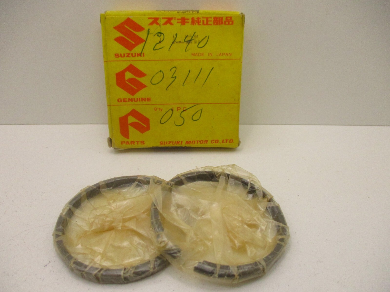 Suzuki K10 K11 K15 NOS OEM Piston Ring Set .50 Over Stock Bore # 12140-03701-050のeBay公認海外通販｜セカイモン