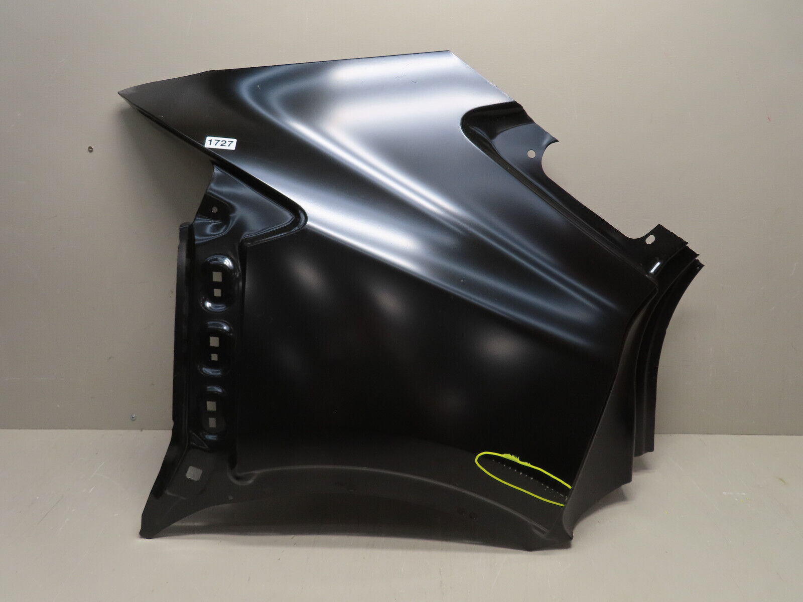2020-2022 Ford Escape Right Passenger Rear Quarter Panel OEM 2020-2022 Ford Escape Right Passenger Rear Quarter Panel OEM