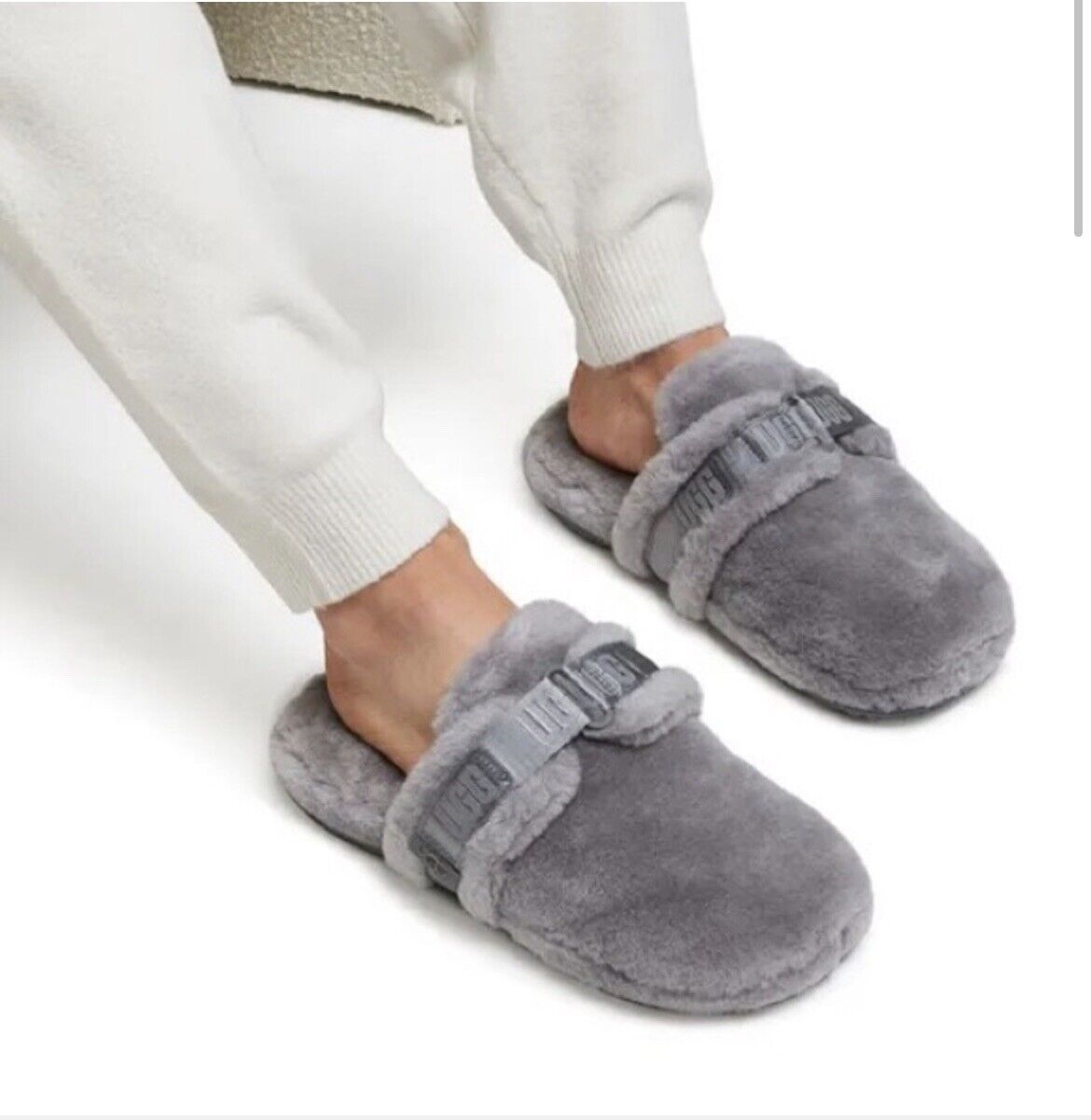 🔥GREAT BUY!🔥 UGG Fluff IT Slippers Sandals Gray Grey Black 🔥GREAT BUY!🔥 UGG Fluff IT Slippers Sandals Gray Grey Black