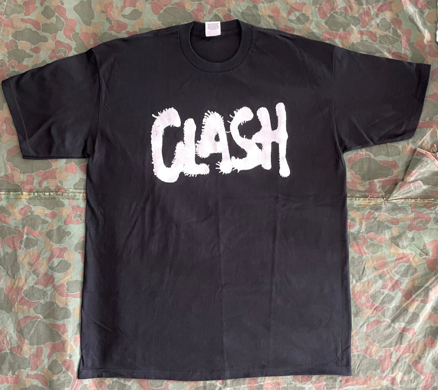 Supreme x The Clash Logo Tee SS10 Black Sz XL New NOS Rare Supreme x The Clash Logo Tee SS10 Black Sz XL New NOS Rare