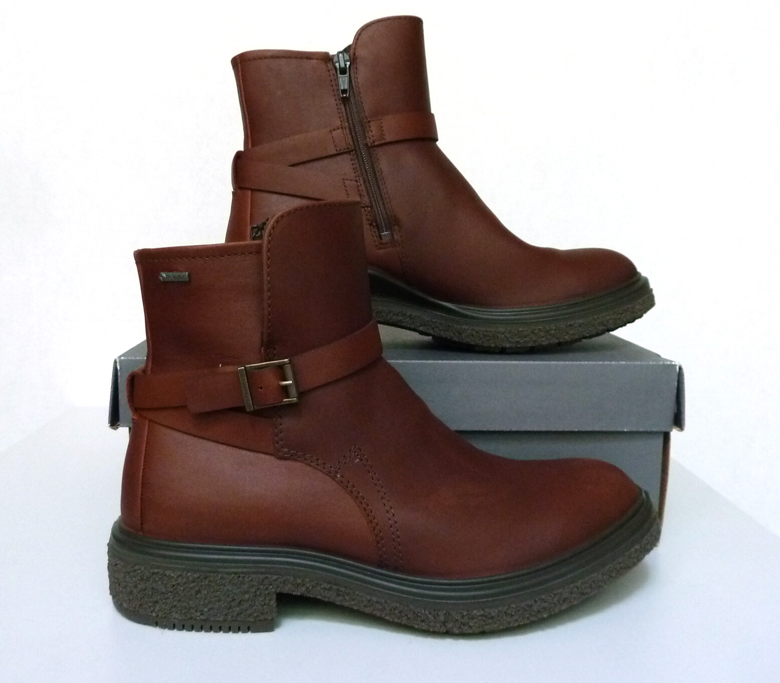 Pre-owned Ecco Women`s Crepetray Hybrid Gore-tex Boots Leather 200853 ...
