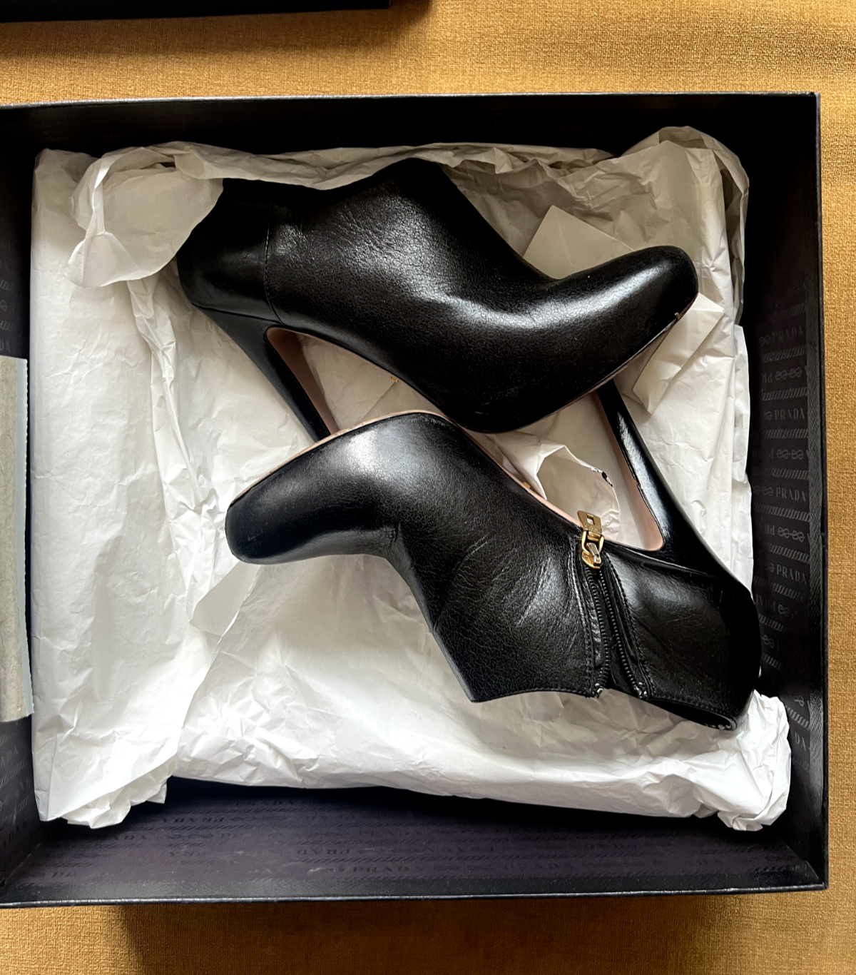 PRADA Calzature Donna Black Leather Heel Ankle Boots - Sz 36 PRADA Calzature Donna Black Leather Heel Ankle Boots - Sz 36