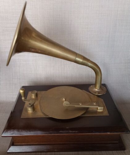 Vintage Enesco Brass Gramophone Music Jewelery Box Plays Für Vintage Enesco Brass Gramophone Music Jewelery Box Plays Für