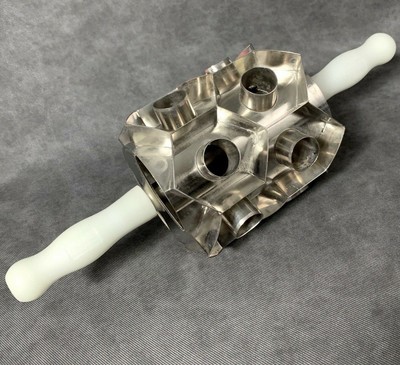 Dough Rollers & Cutters - Donut Cutter