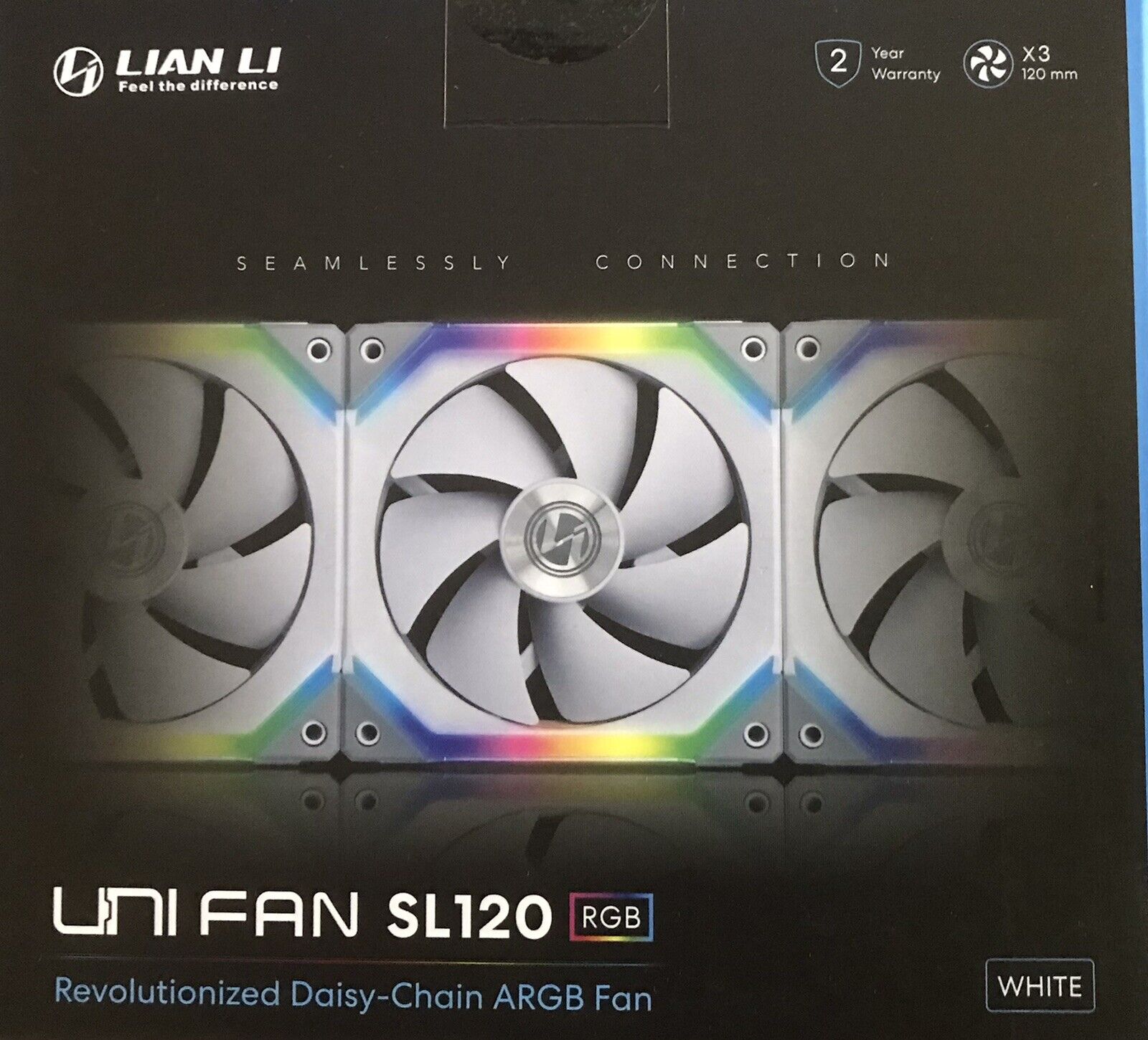 Lian Li UNI FAN SL120 RGB 120mm V1 3 Pack WHITE with Lian Li UNI FAN SL120 RGB 120mm V1 3 Pack WHITE with