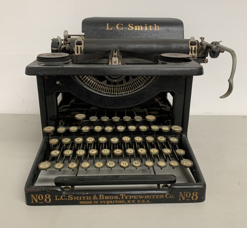 1922 L.C. Smith 8 on the Typewriter Database