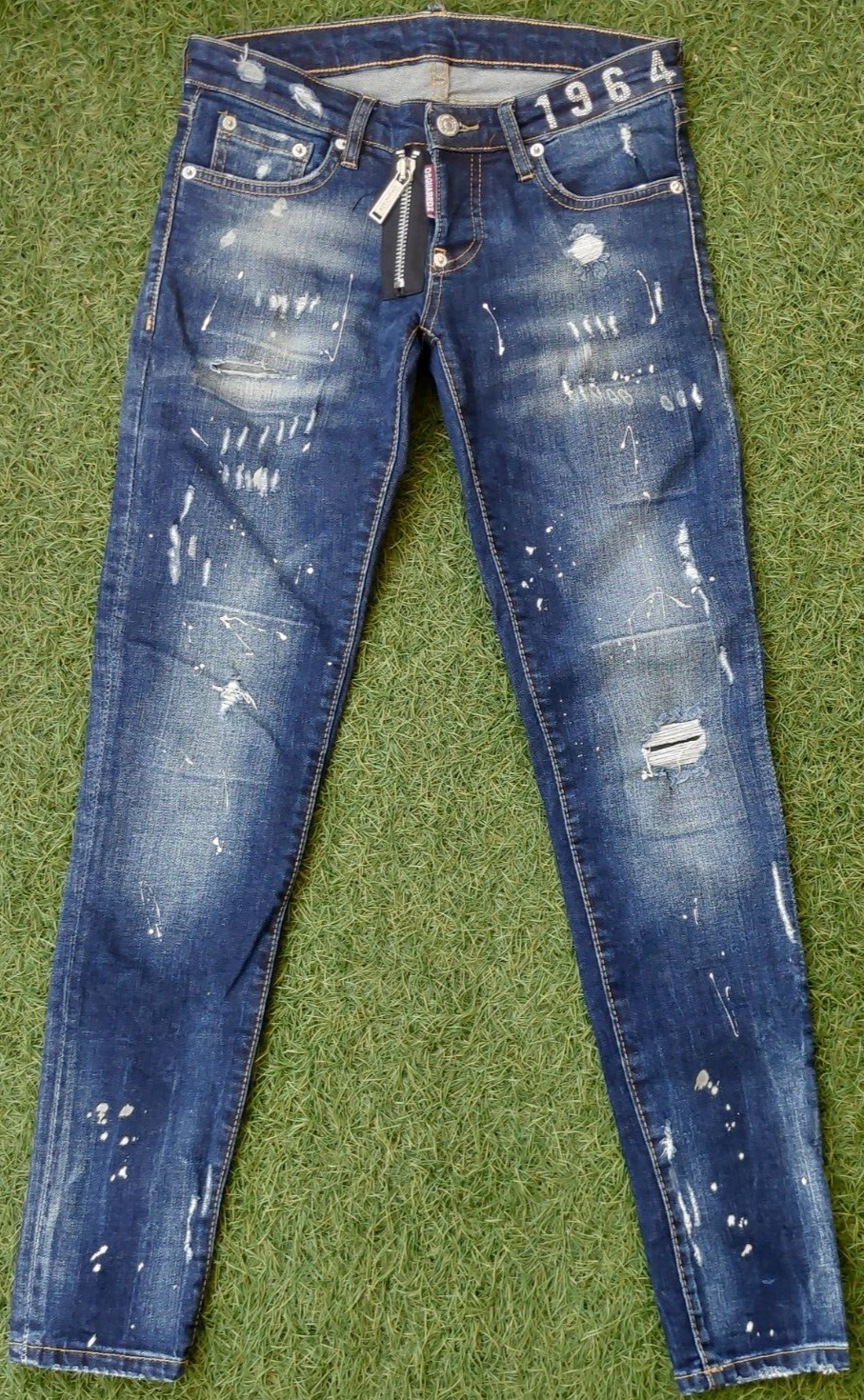 Dsquared2 1964 Distressed Slim Jeans Paint Splatter Size 36 Dsquared2 1964 Distressed Slim Jeans Paint Splatter Size 36