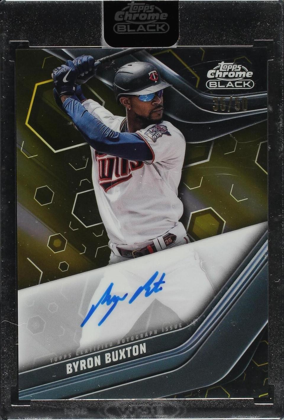 2023 Topps Chrome Black - Autographs Byron Buxton #CBA-BB Gold ...