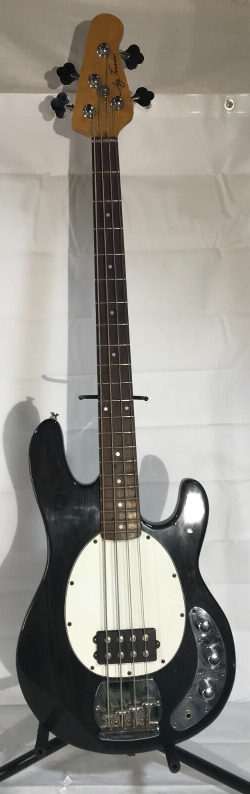 Jay Turser 2002 JTB Bass Guitar