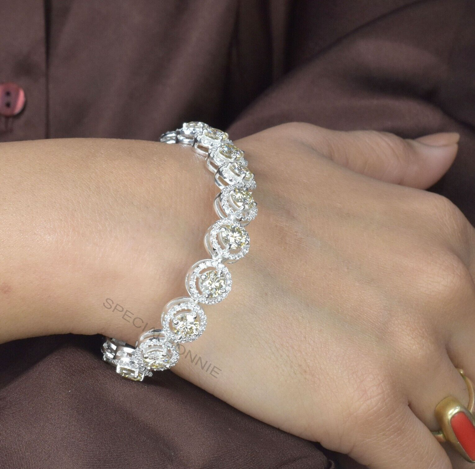 Certified 6mm, 15Ct Certified Diamonds Bracelet-Great luster Certified 6mm, 15Ct Certified Diamonds Bracelet-Great luster