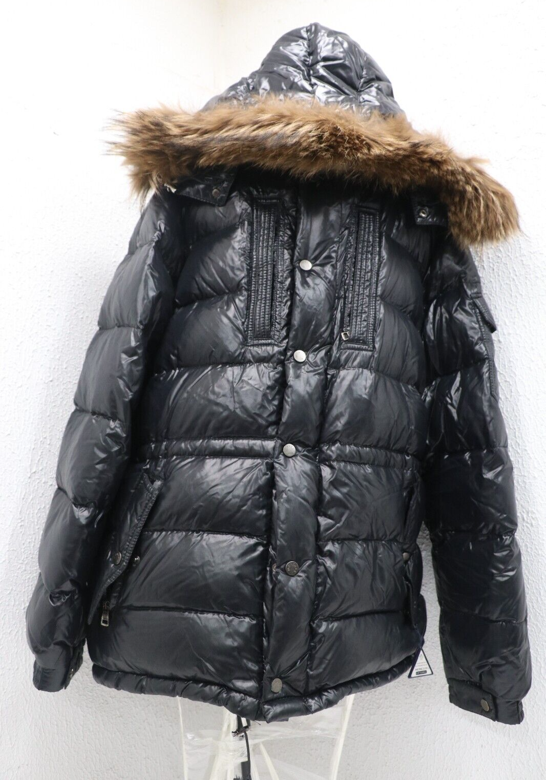 Moncler jacket mens with fur store