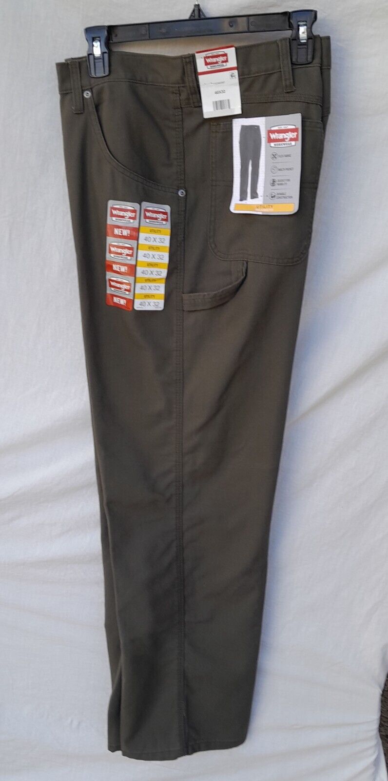 New Men's Wrangler Workwear Relax Fit Utility Pant 112345597 New Men's Wrangler Workwear Relax Fit Utility Pant 112345597